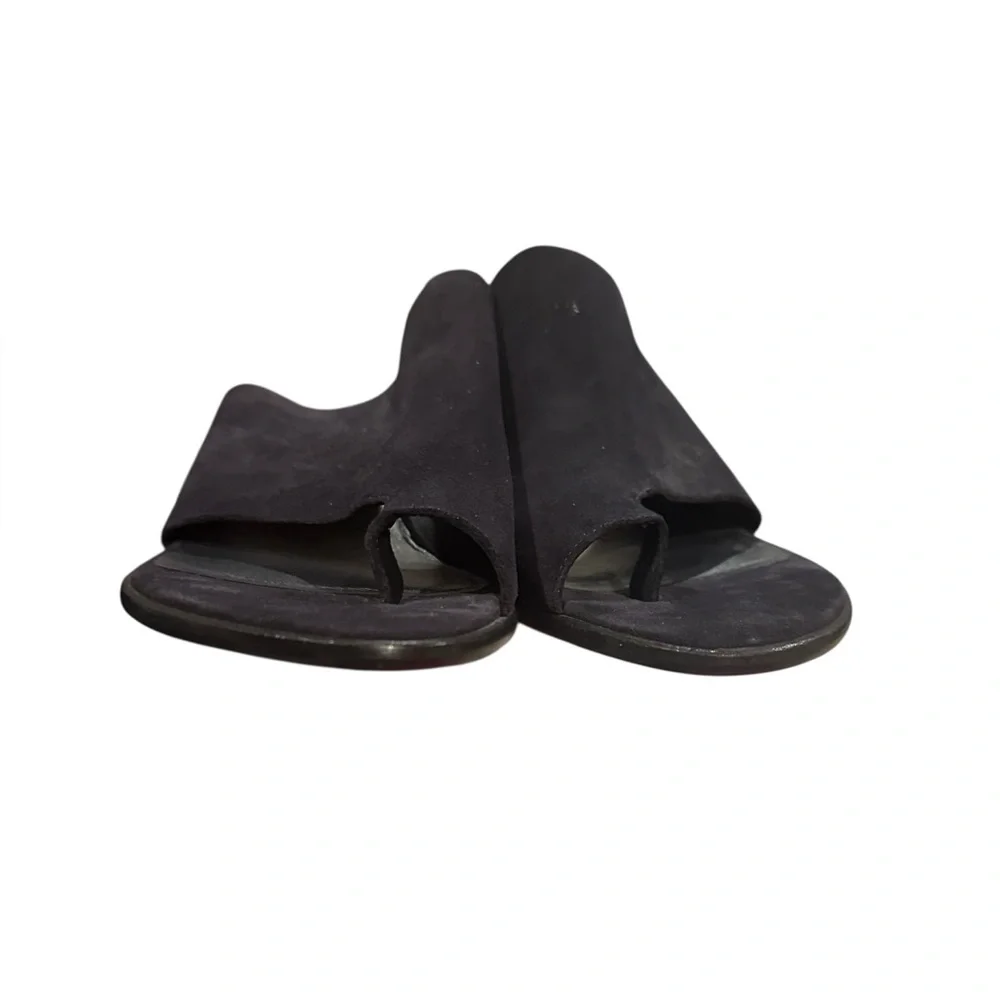 Vince | Shoes | Vince Darla Navy Blue Suede Low Heel Peep Toe Wedge ...